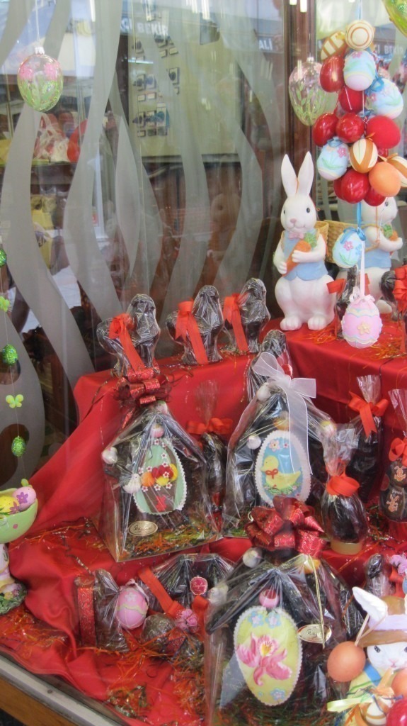 Easter in Turkey: Eggs, buns, bunnies or church - Inside Out In Istanbul