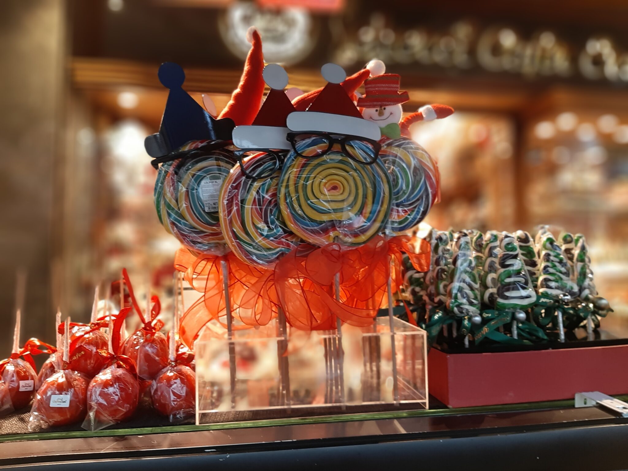 Christmas in Turkey : Deck the Halls & Eat Apple Jam - Inside Out In ...