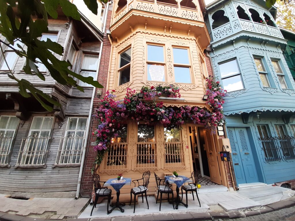 Kuzguncuk – a jewel in the Istanbul metropolis - Inside Out In Istanbul