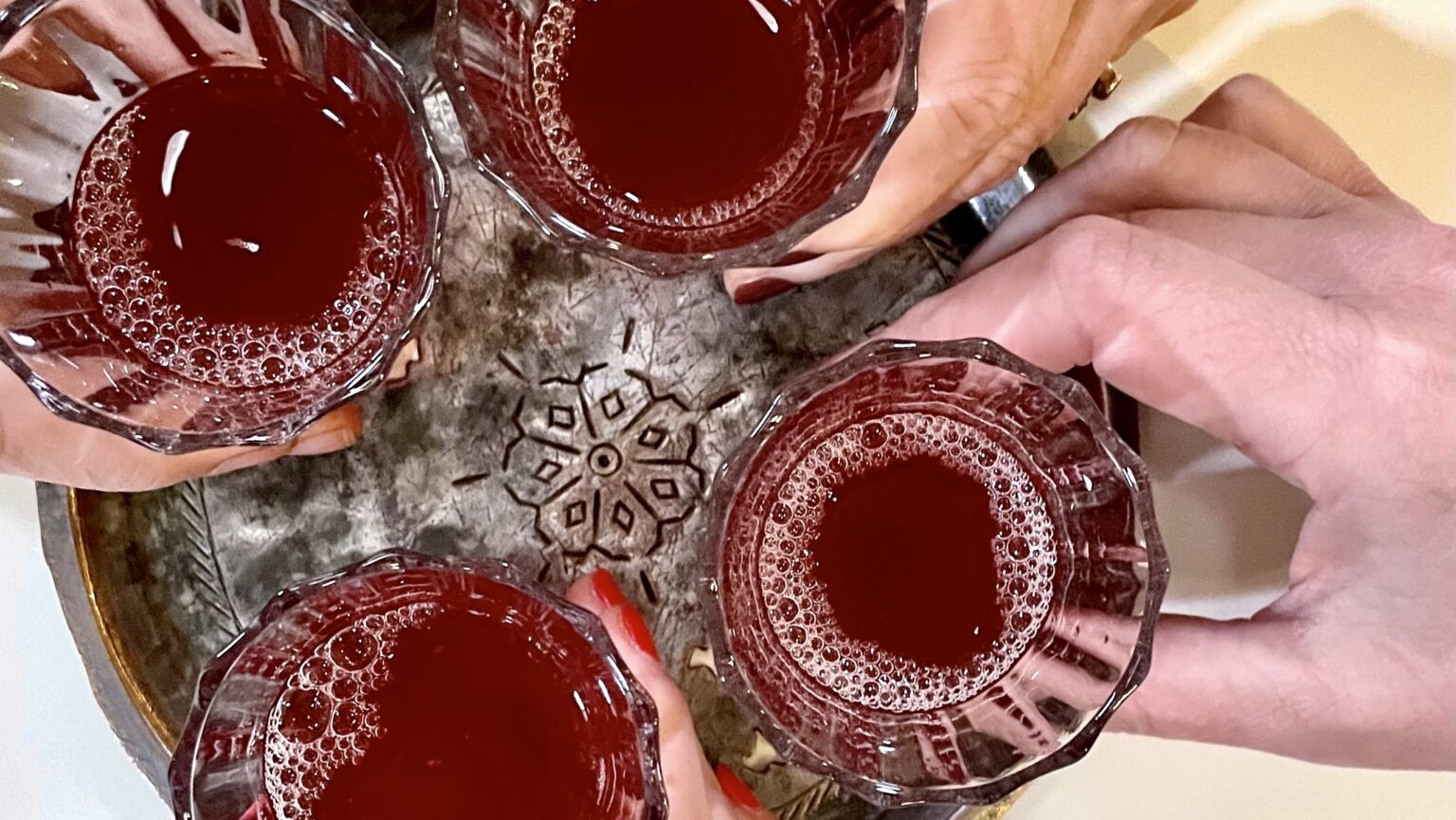 Traditional Turkish drinks - Inside Out In Istanbul